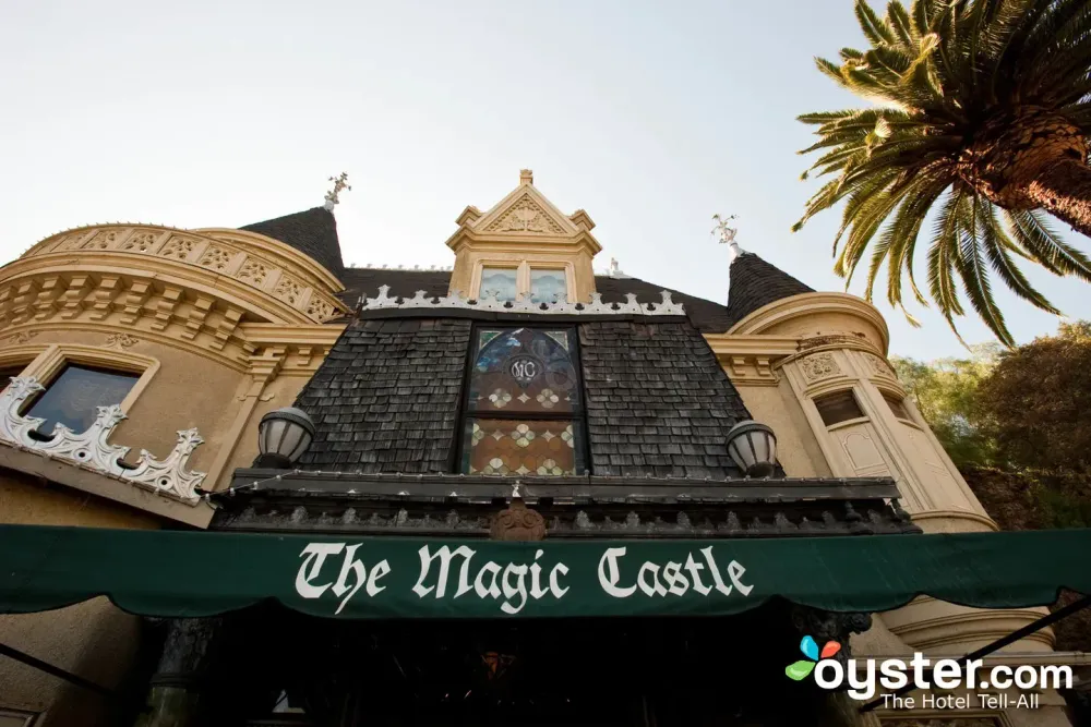 Magic Castle Hotel Review: Quirky Stay with Free Perks in Hollywood ...