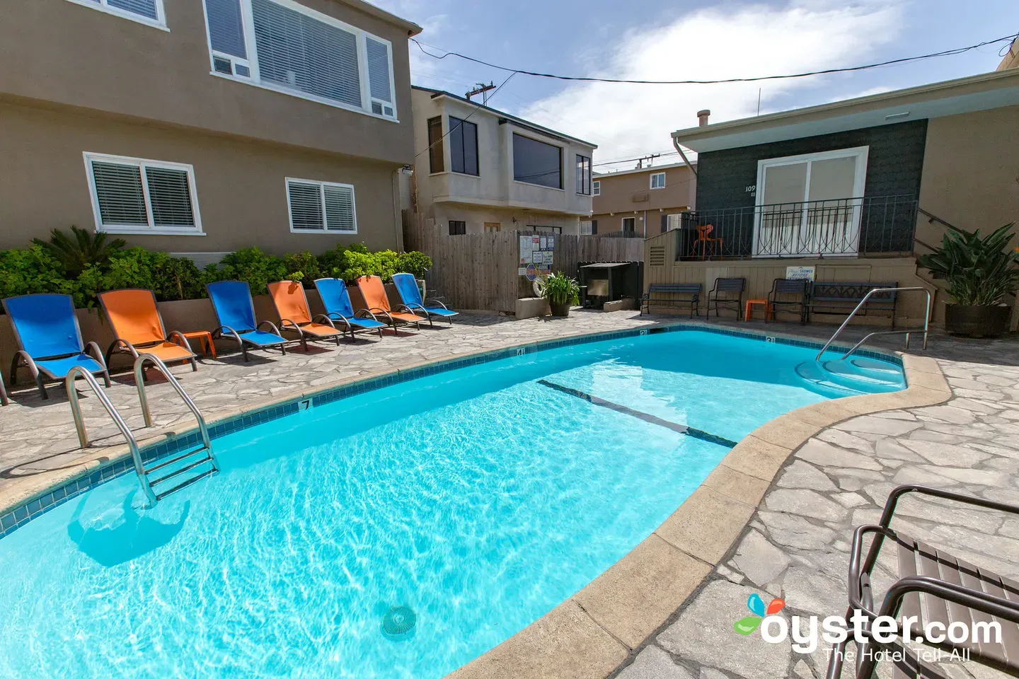 The Sea View Inn at the Beach Review: What To REALLY Expect If You Stay ...