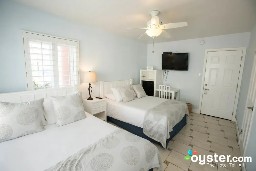 Venice On The Beach Hotel Review: What To REALLY Expect If You Stay