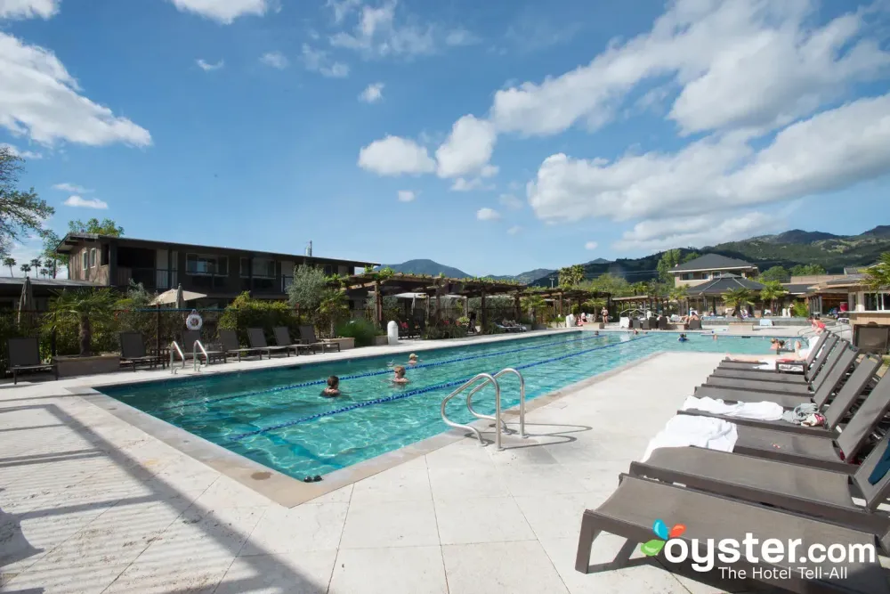 Calistoga Spa Hot Springs Review: What To REALLY Expect If You Stay