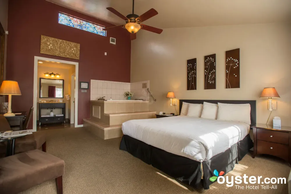 Golden Haven Hot Springs Spa Review: What To REALLY Expect If You Stay ...