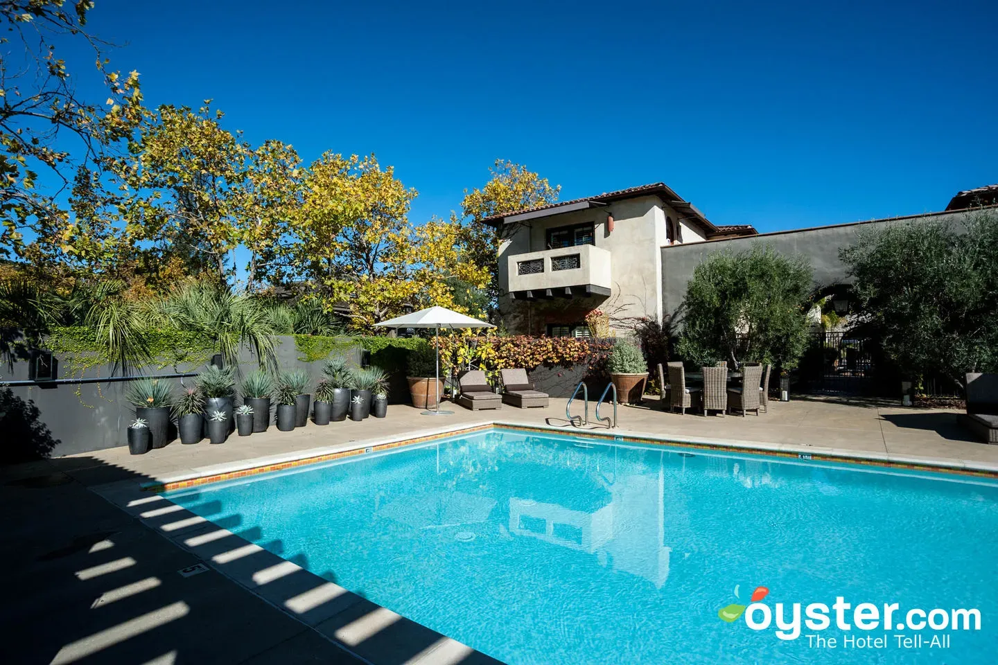 North Block Hotel Review: What To REALLY Expect If You Stay