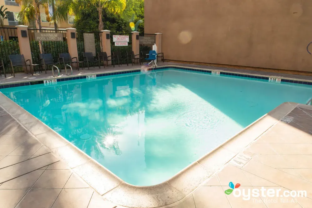 Hyatt Place at Anaheim Resort/Convention Center Review: What To REALLY ...