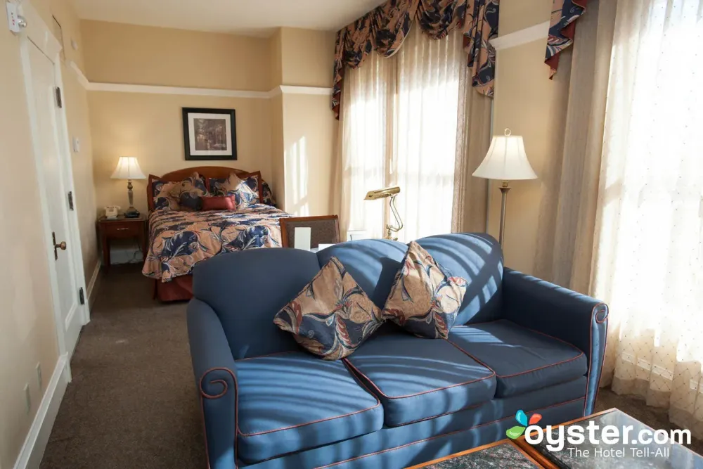 Gaslamp Plaza Suites Review: What To REALLY Expect If You Stay | Oyster.com