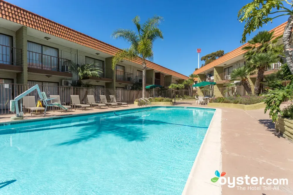 Oceanside Hotels & Resorts | Oyster.com Hotel Reviews