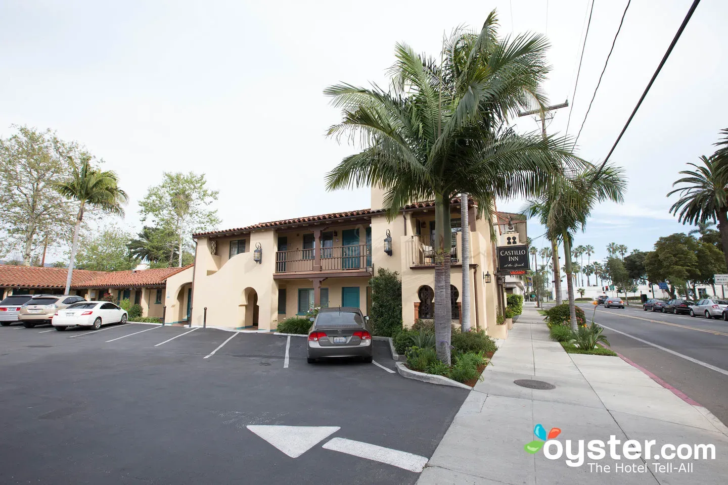 Castillo Inn at the Beach Review: What To REALLY Expect If You Stay