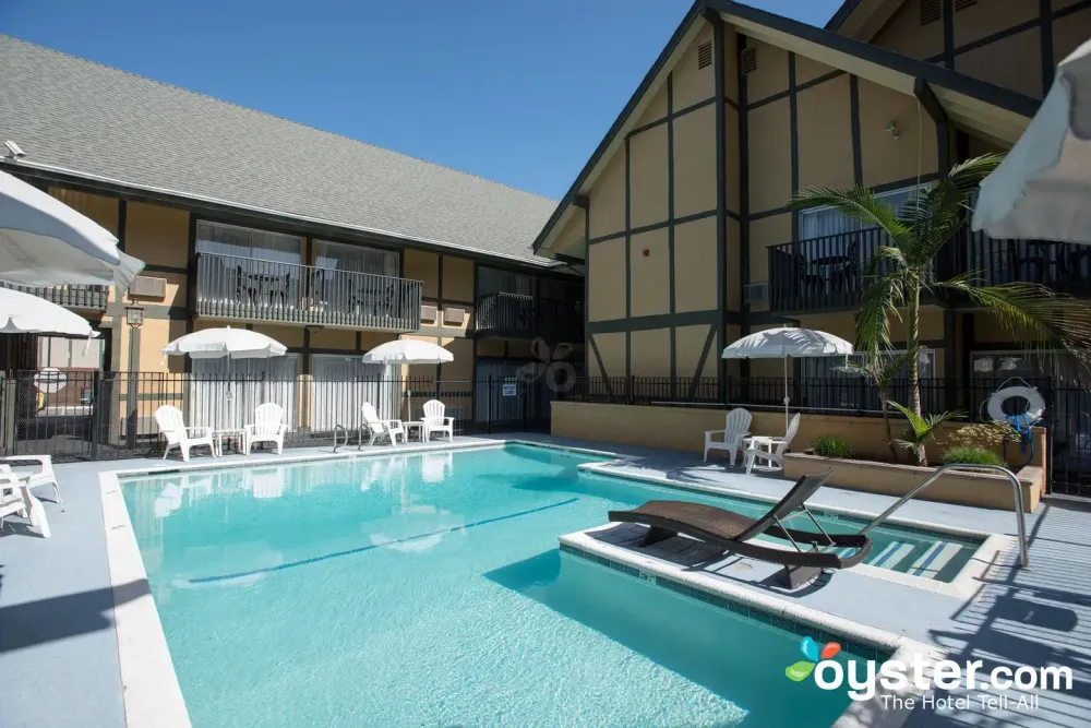 Solvang Hotels & Resorts | Oyster.com Hotel Reviews