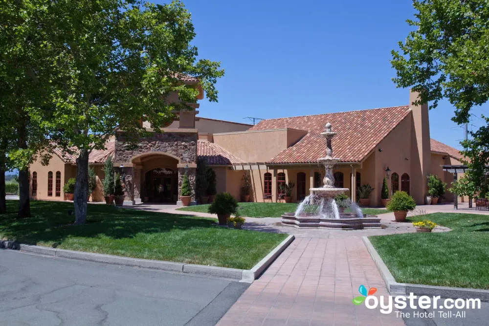 Vintners Inn Review: What To REALLY Expect If You Stay