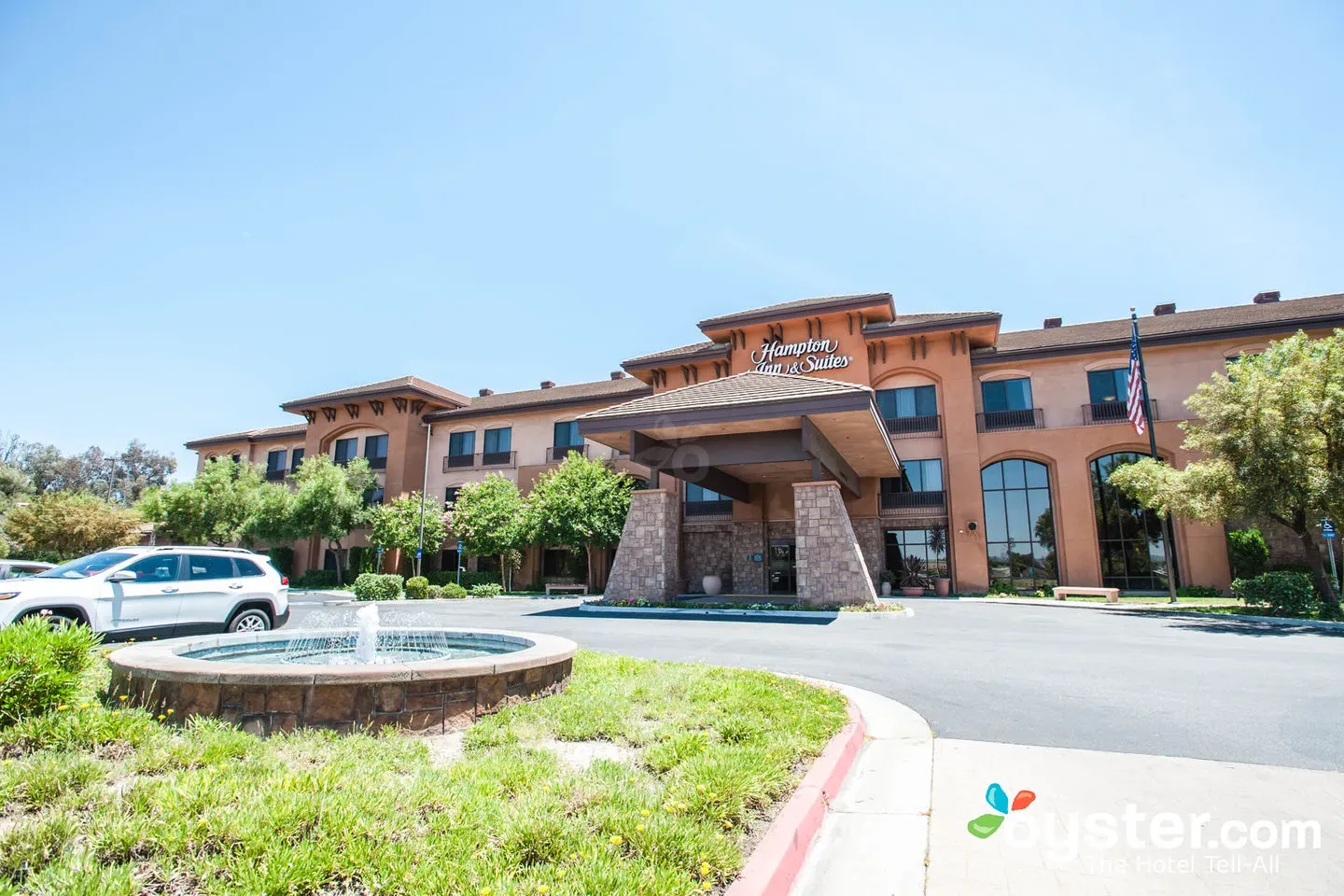 Hampton Inn & Suites Temecula Review: What To REALLY Expect If You Stay