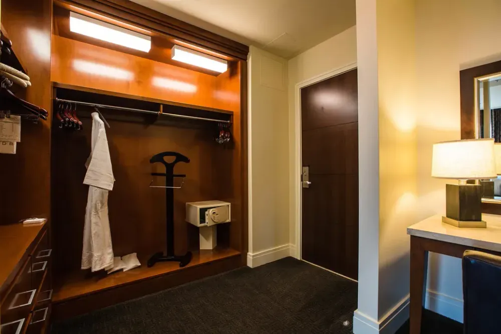 The Fox Tower At Foxwoods | Oyster.com Hotel Photos