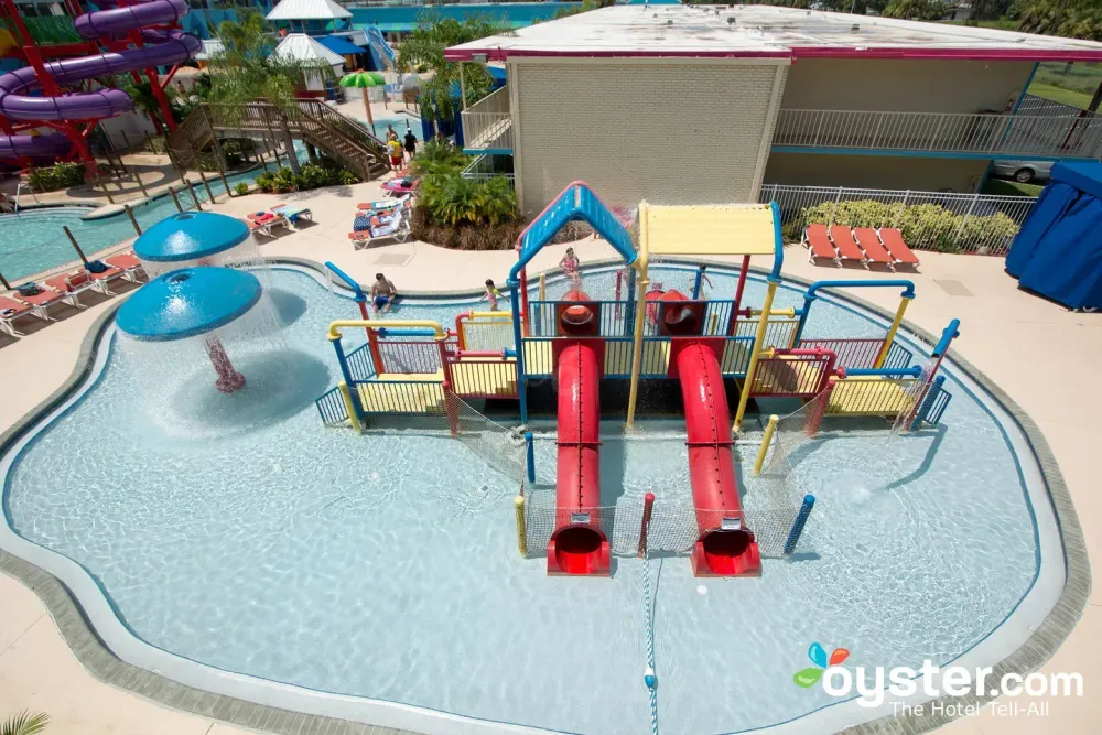 Flamingo Waterpark Resort Review: What To REALLY Expect If You Stay ...