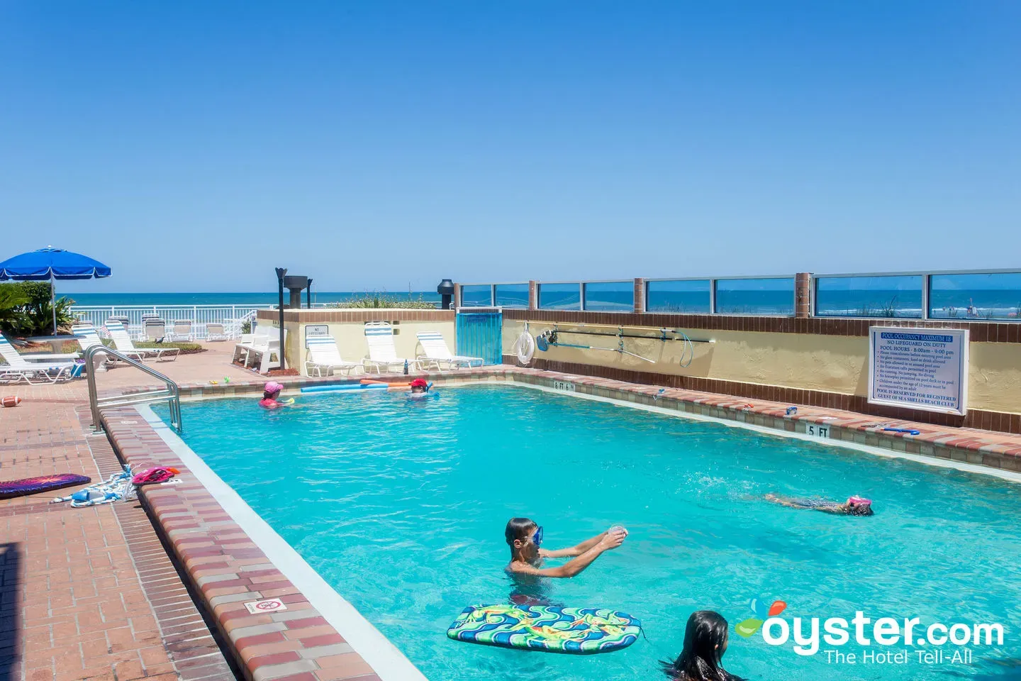 Sea Shells Beach Club Review: What To REALLY Expect If You Stay