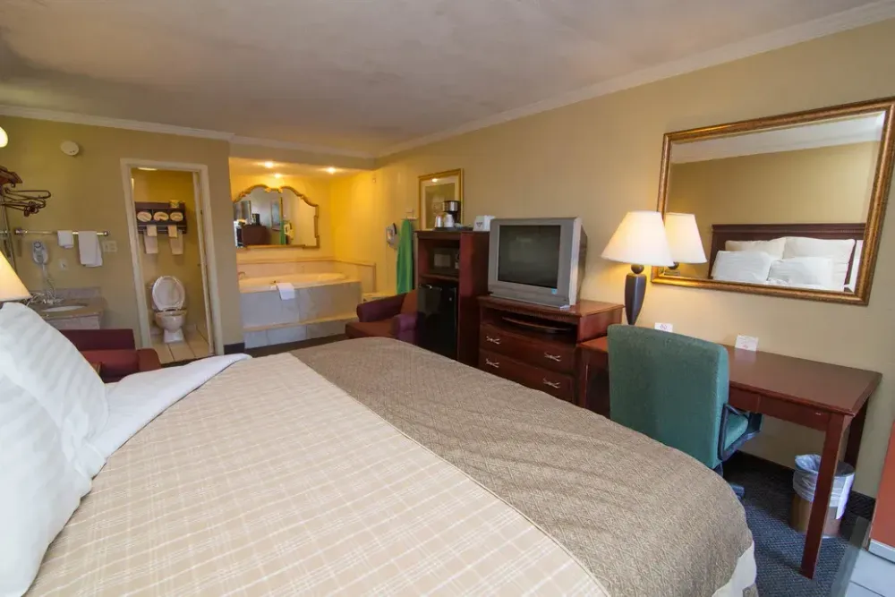 Days Inn by Wyndham Destin | Oyster.com Hotel Photos