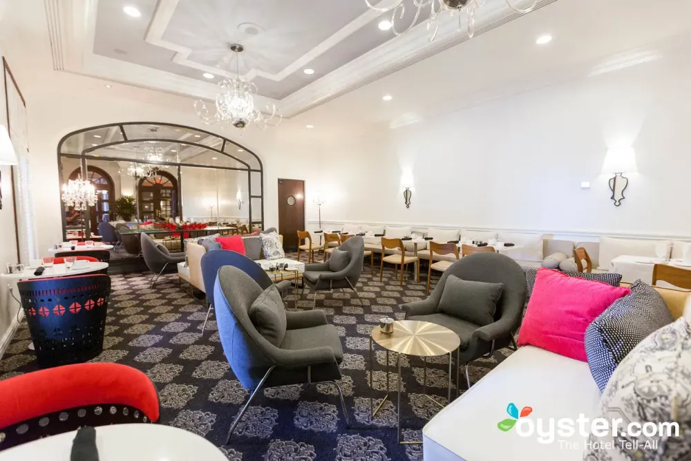 Hotel Colonnade Coral Gables Review: What To REALLY Expect If You Stay