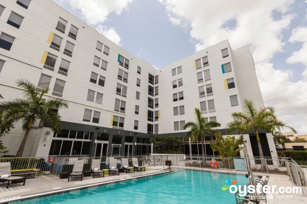 Aloft Miami Doral Review: What To REALLY Expect If You Stay