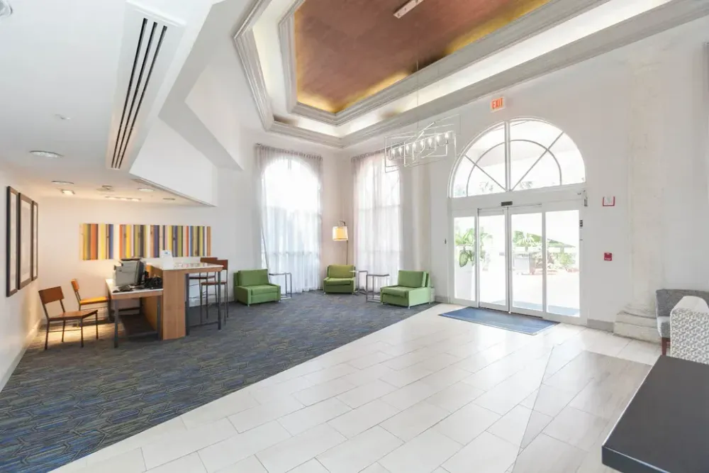 Holiday Inn Express Miami Airport Doral Area | Oyster.com Hotel Photos
