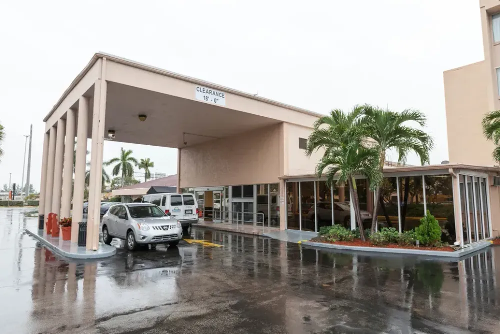 Days Inn by Wyndham Miami International Airport | Oyster.com Hotel Photos