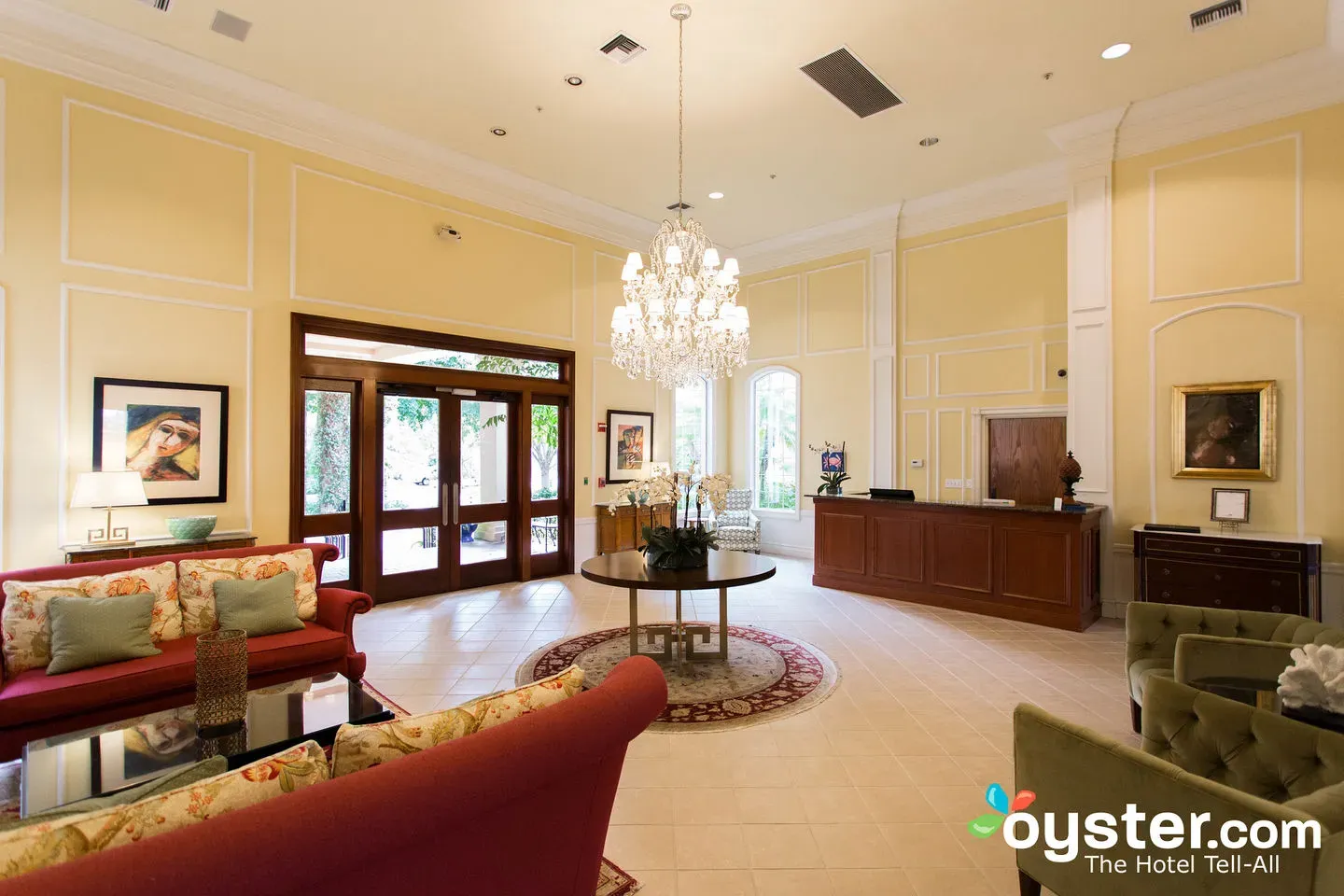 Trianon Old Naples Review: What To REALLY Expect If You Stay | Oyster.com