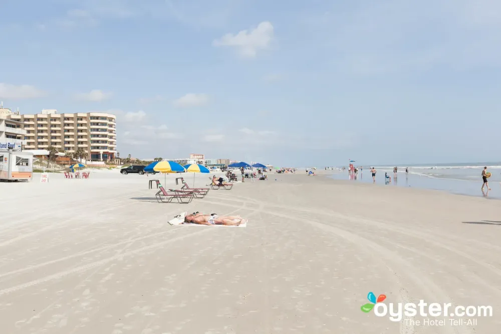 Islander Beach Resort Review: What To REALLY Expect If You Stay