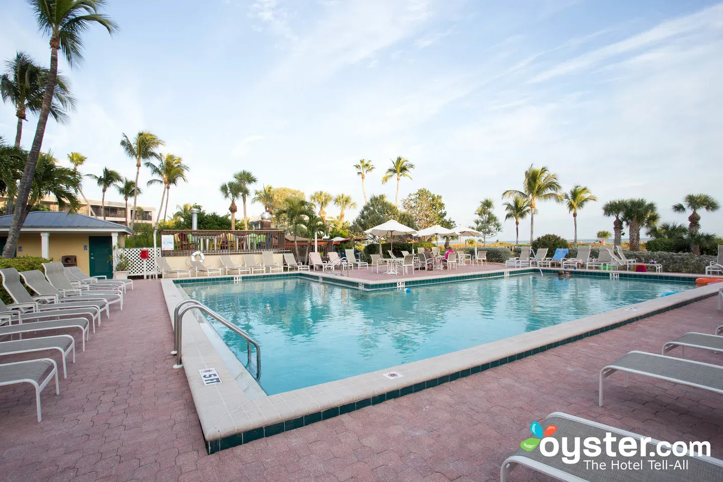 Sanibel Inn Review: What To REALLY Expect If You Stay