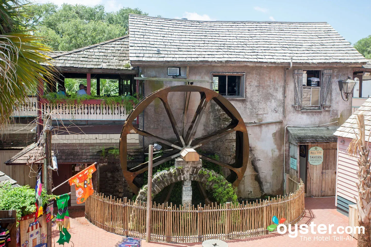 St. George Inn Review: What To REALLY Expect If You Stay