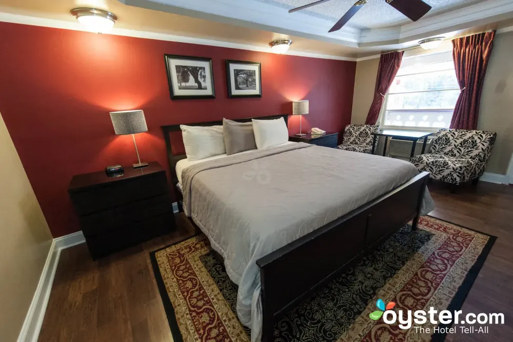 Helen Hotels & Resorts | Oyster.com Hotel Reviews