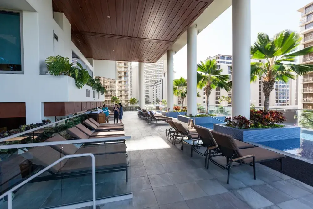Trump International Hotel Waikiki | Oyster.com Hotel Photos
