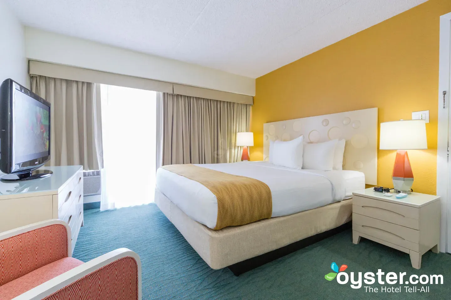 Coconut Waikiki Hotel Review: What To REALLY Expect If You Stay ...