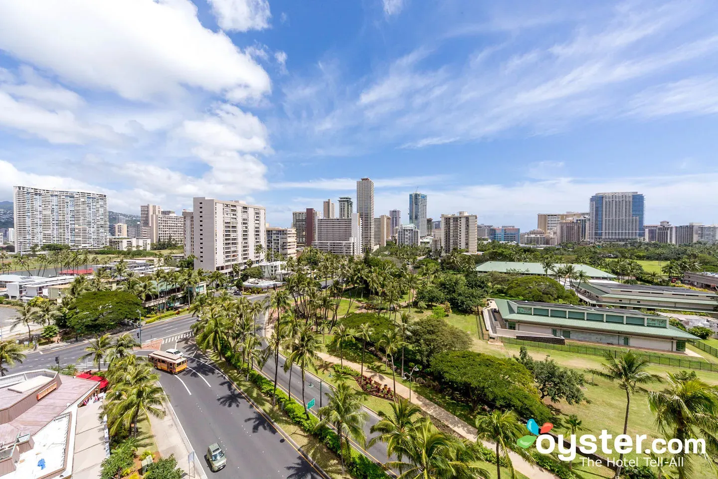 DoubleTree by Hilton Alana - Waikiki Beach Review: What To REALLY ...