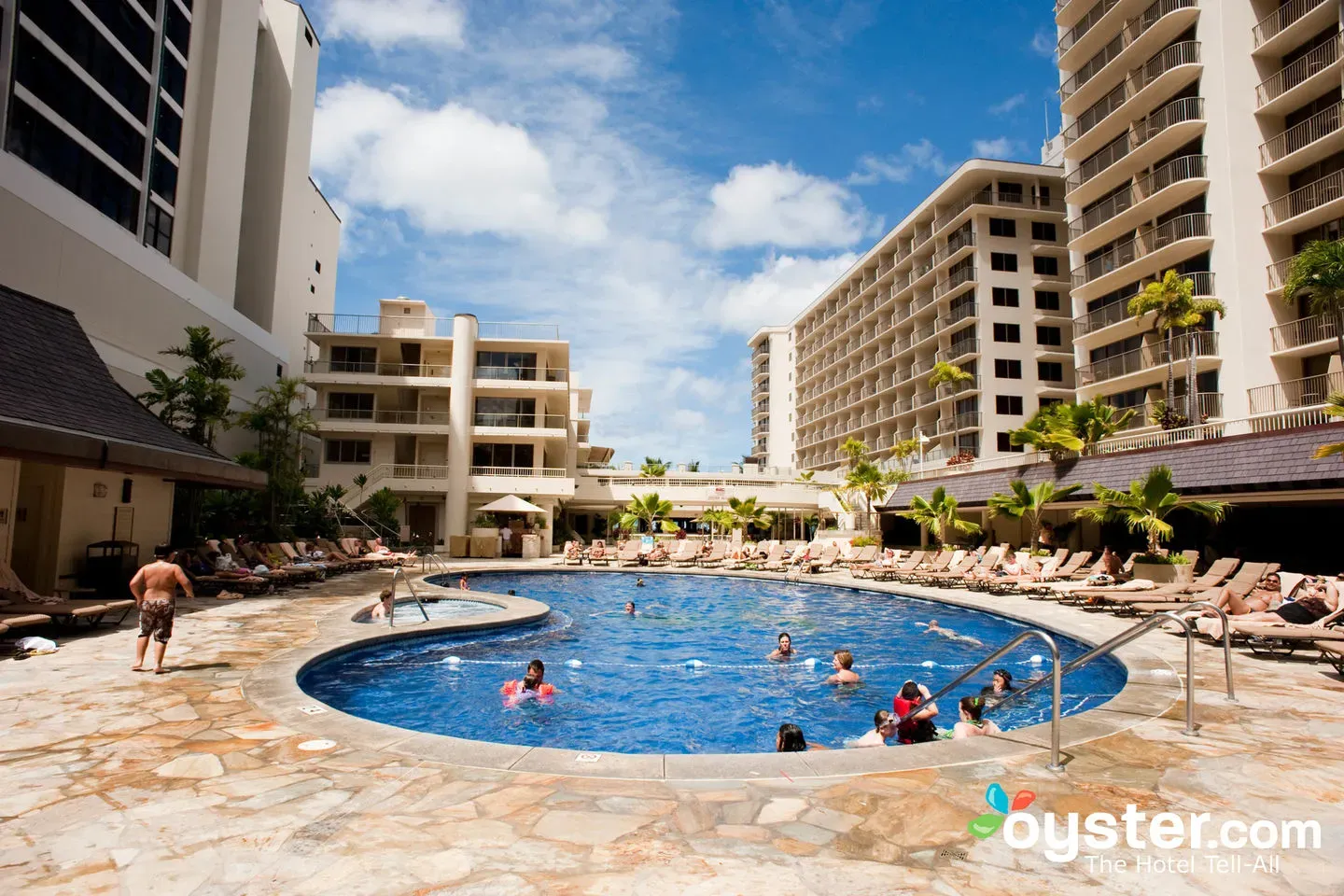 Regency on Beachwalk Waikiki by Outrigger Review: What To REALLY Expect ...