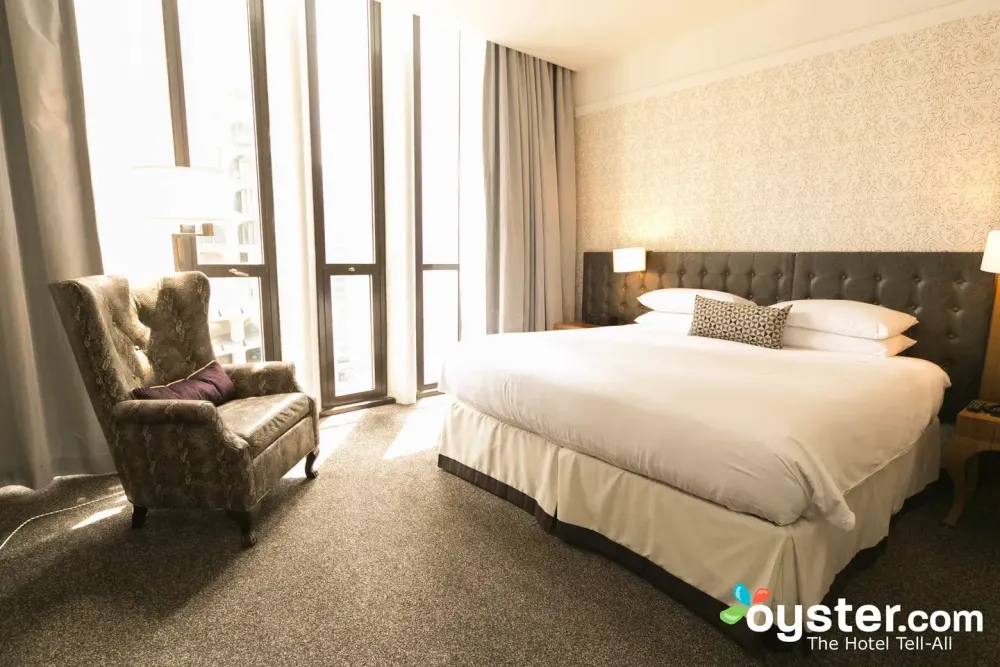 Hotel Chicago Downtown, Autograph Collection Review: What To REALLY ...