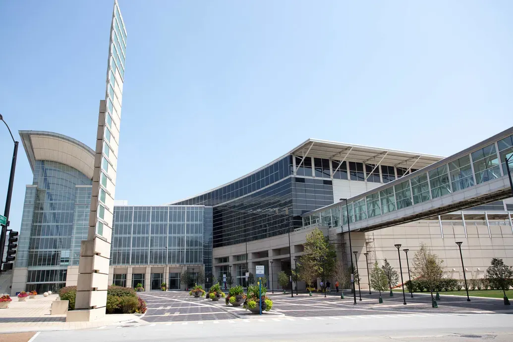Hyatt Regency McCormick Place Review: What To REALLY Expect If You Stay