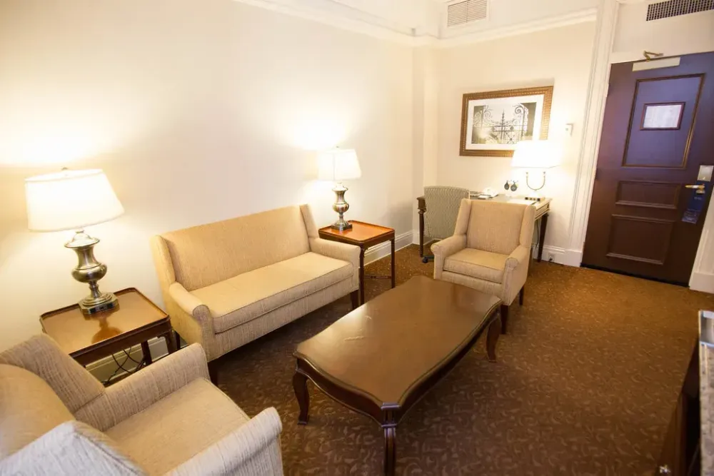 The Seelbach Hilton Louisville | Oyster.com Hotel Photos