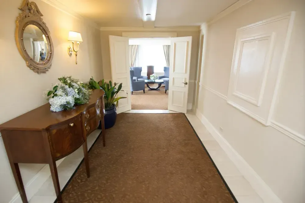 The Seelbach Hilton Louisville | Oyster.com Hotel Photos