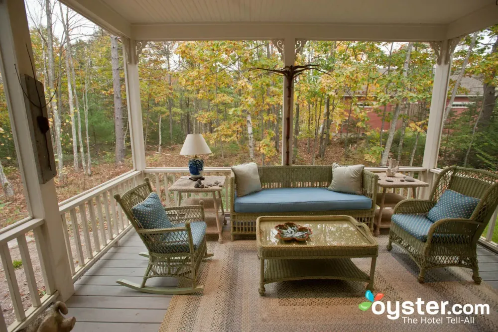 Hidden Pond Review: What To REALLY Expect If You Stay