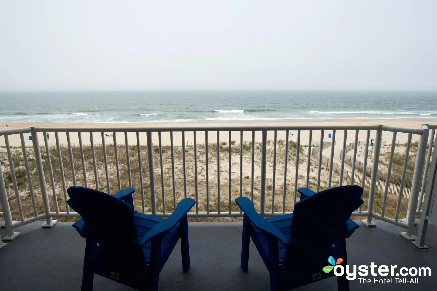 Atlantic Oceanfront Inn Review: What To REALLY Expect If You Stay