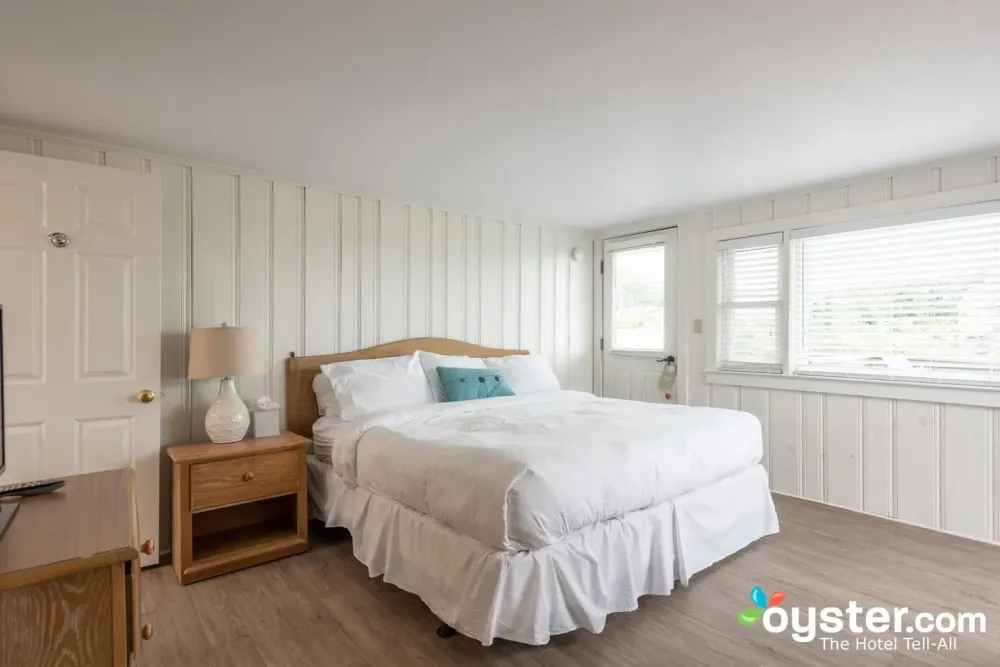 Chatham Tides Review: What To REALLY Expect If You Stay