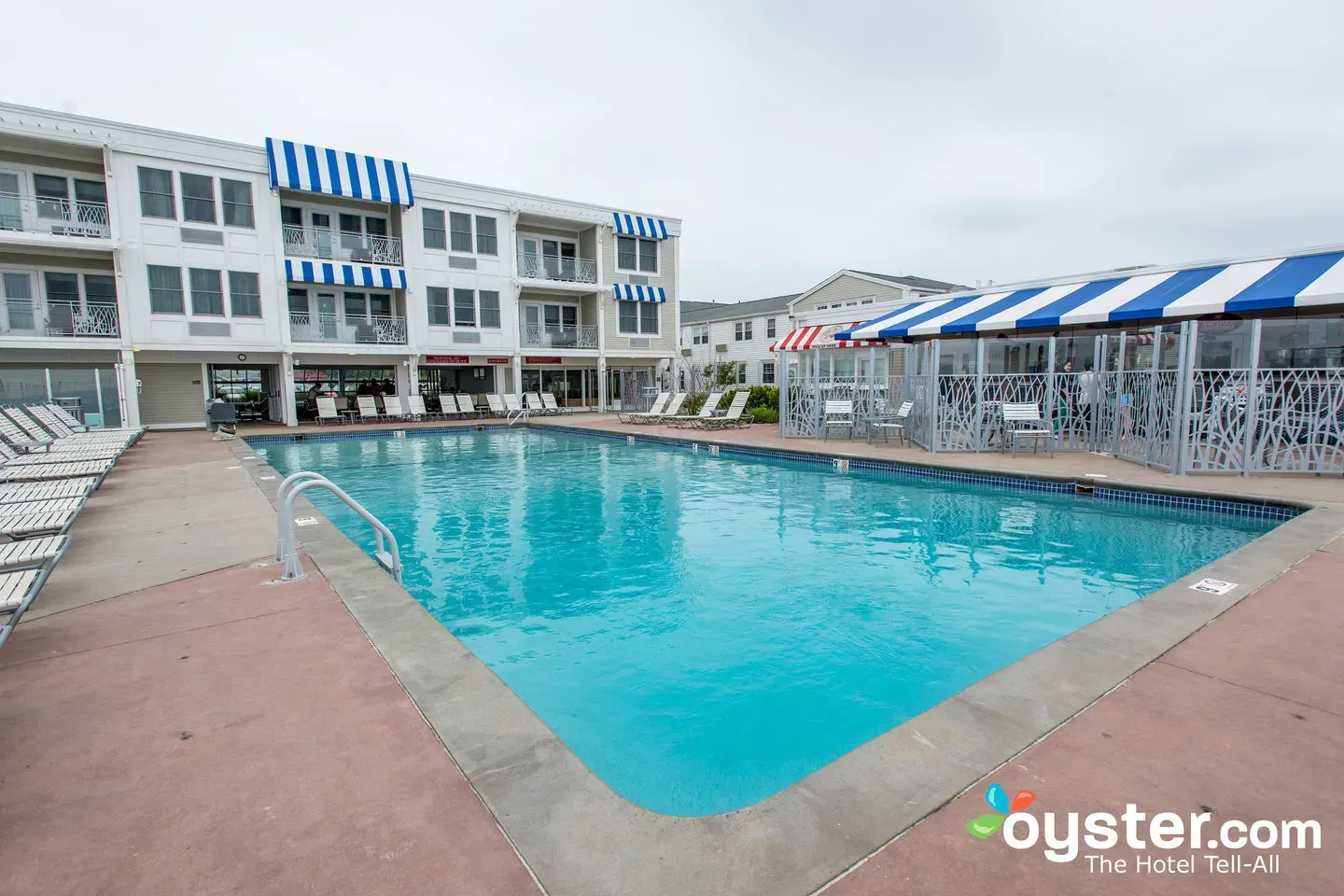 Sea Crest Beach Hotel Review: What To REALLY Expect If You Stay