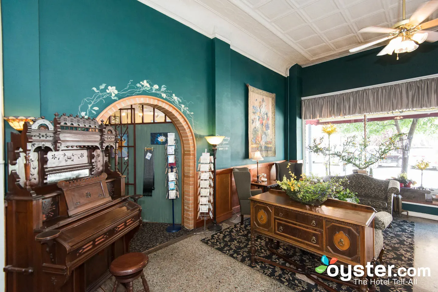 The Kalispell Grand Hotel Review: What To REALLY Expect If You Stay ...