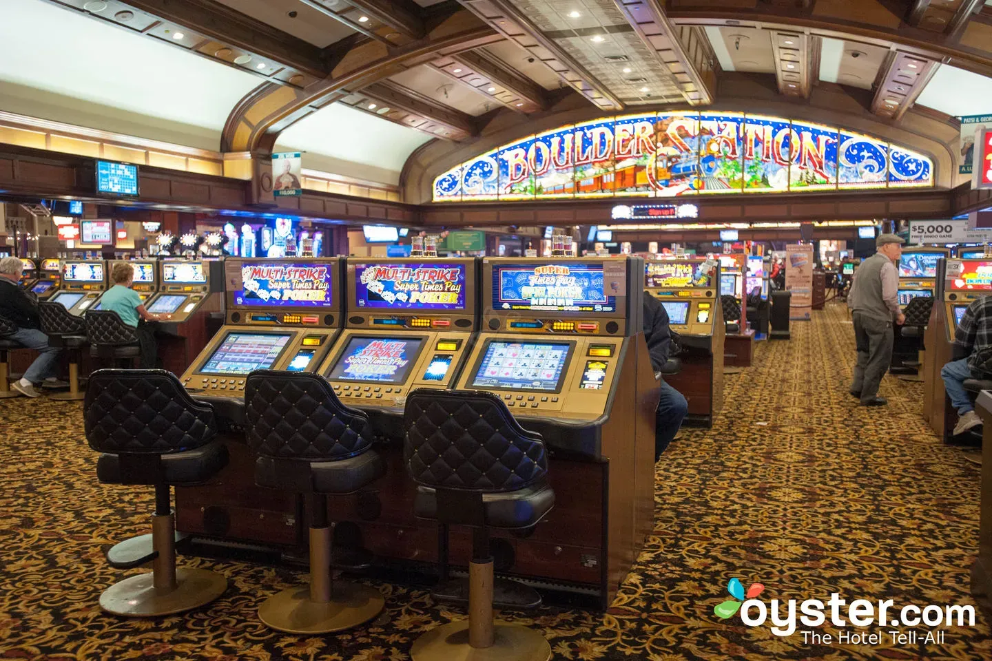 Boulder Station Hotel and Casino Review: What To REALLY Expect If You Stay