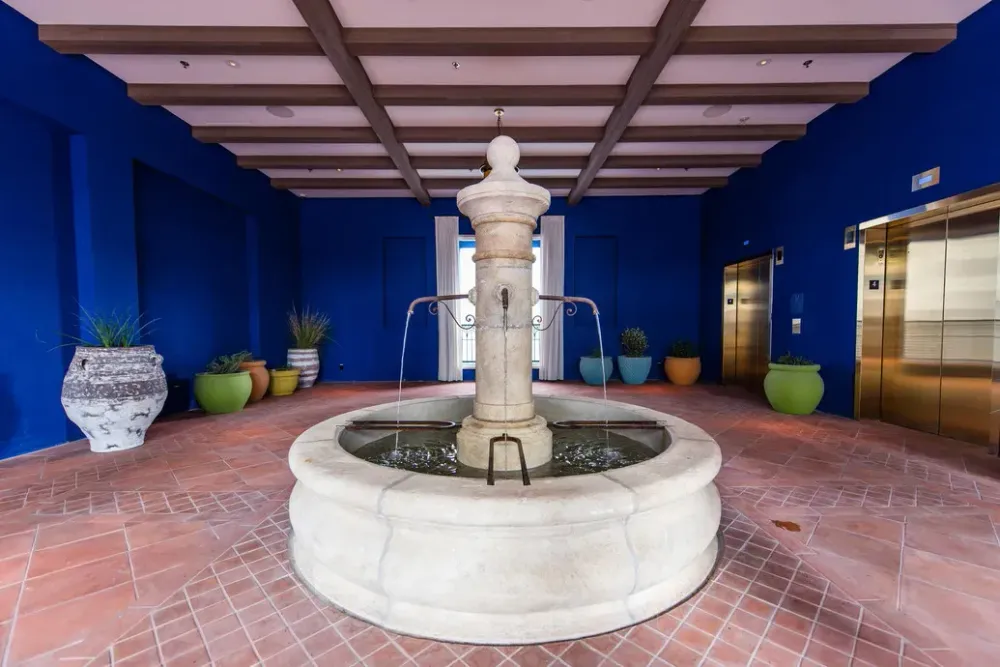 NoMad Las Vegas | Oyster.com Hotel Photos