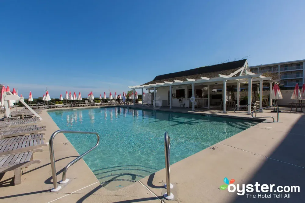 Congress Hall Review: What To REALLY Expect If You Stay