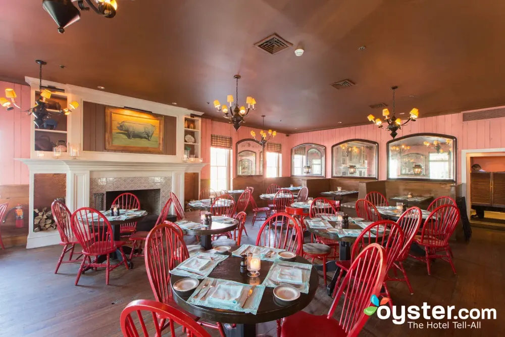 Congress Hall Review: What To REALLY Expect If You Stay