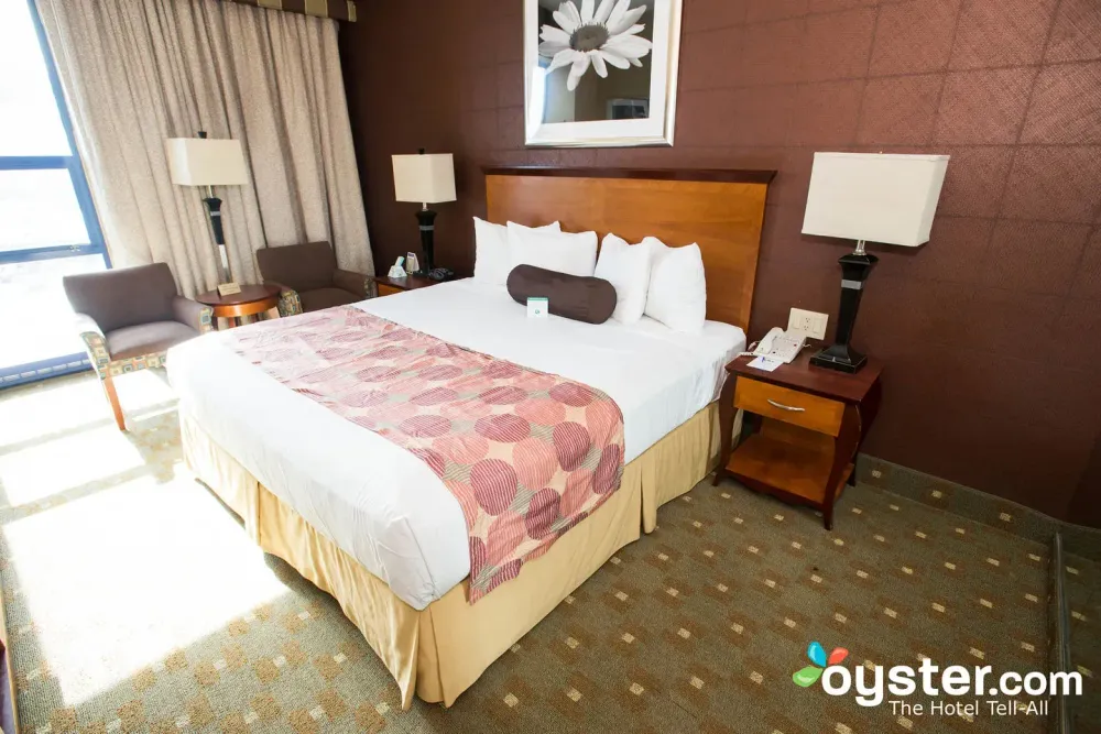 Newark Hotels & Resorts | Oyster.com