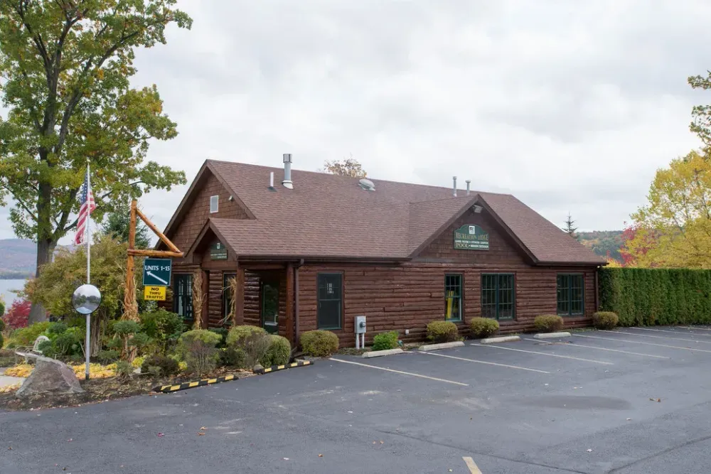 The Lodges at Cresthaven | Oyster.com Hotel Photos