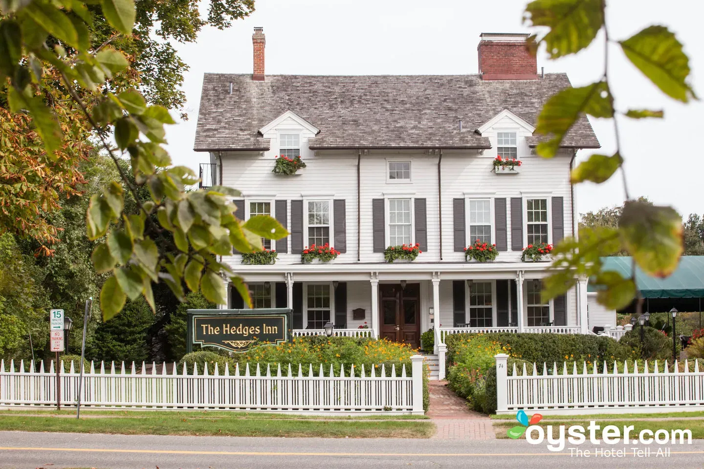 The Hedges Inn Review: What To REALLY Expect If You Stay