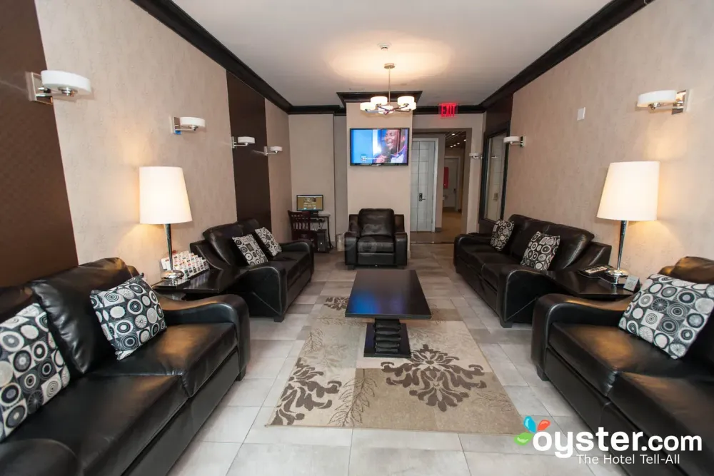 The Condor Hotel Review: What To REALLY Expect If You Stay