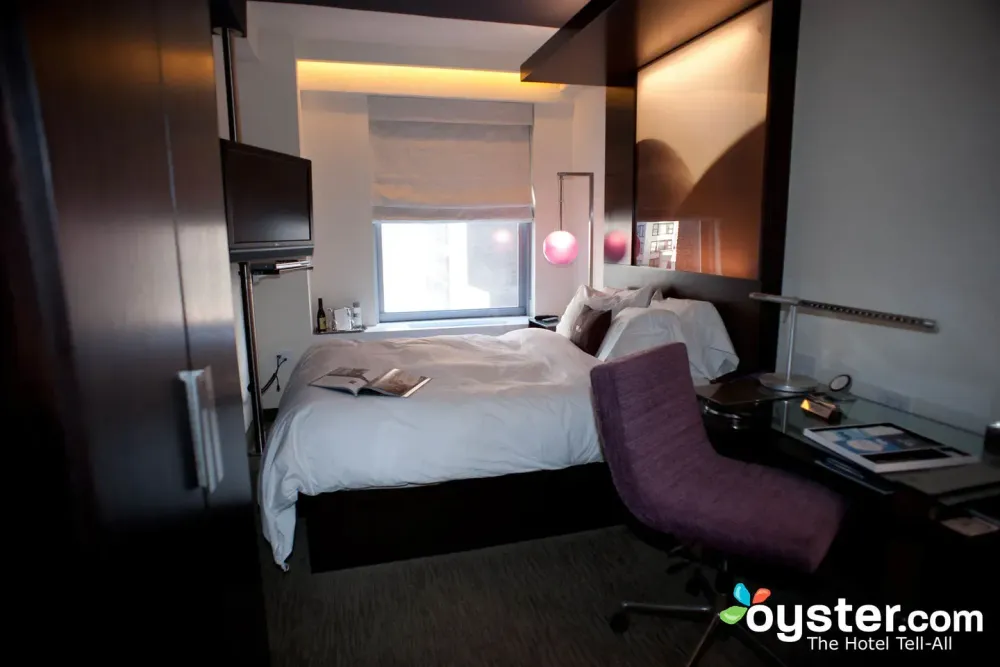 The Maxwell New York City Review: What To REALLY Expect If You Stay