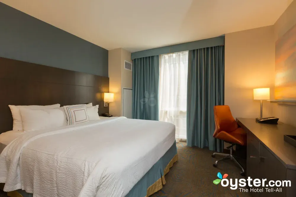 Courtyard New York Manhattan/Chelsea Review: What To REALLY Expect If ...