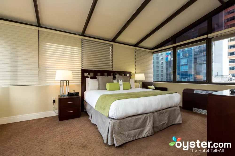 The Best Value Hotels in Times Square | Oyster.com | Oyster.com